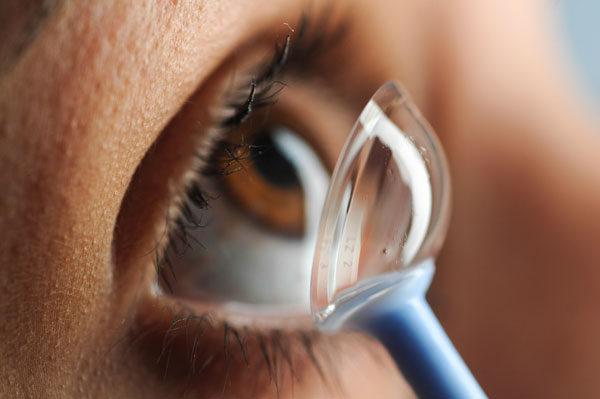 Multifocal Contact Lenses : What You Need To Know | VisionPlus Magazine