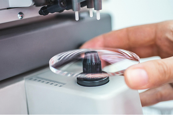 Modernising The Lens Business | VisionPlus Magazine