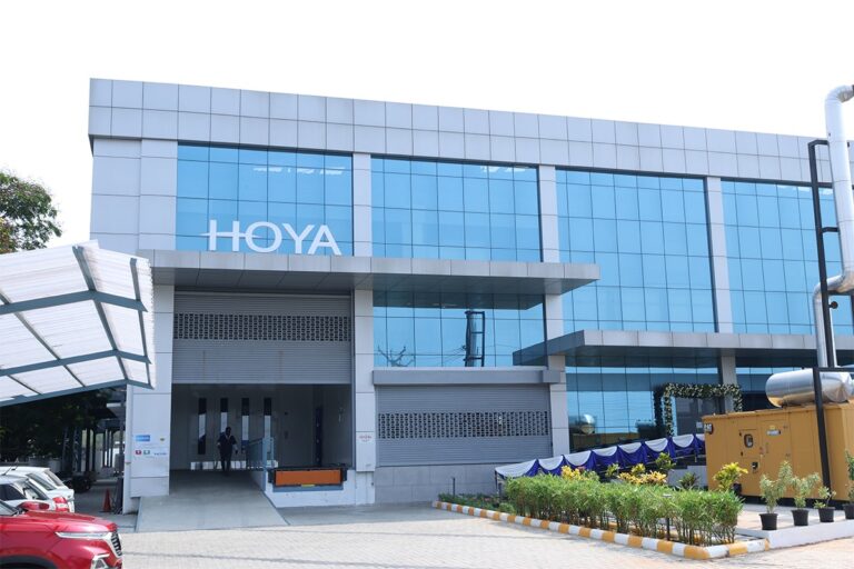 ECPs Visit State-Of-The-Art HOYA Laboratory In Chennai | VisionPlus ...